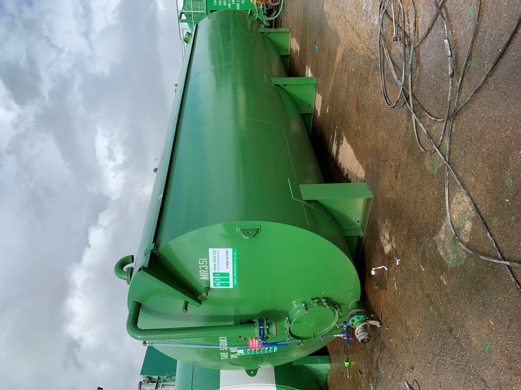 HORI/VERT Tanks Available - ATI Tank Hire